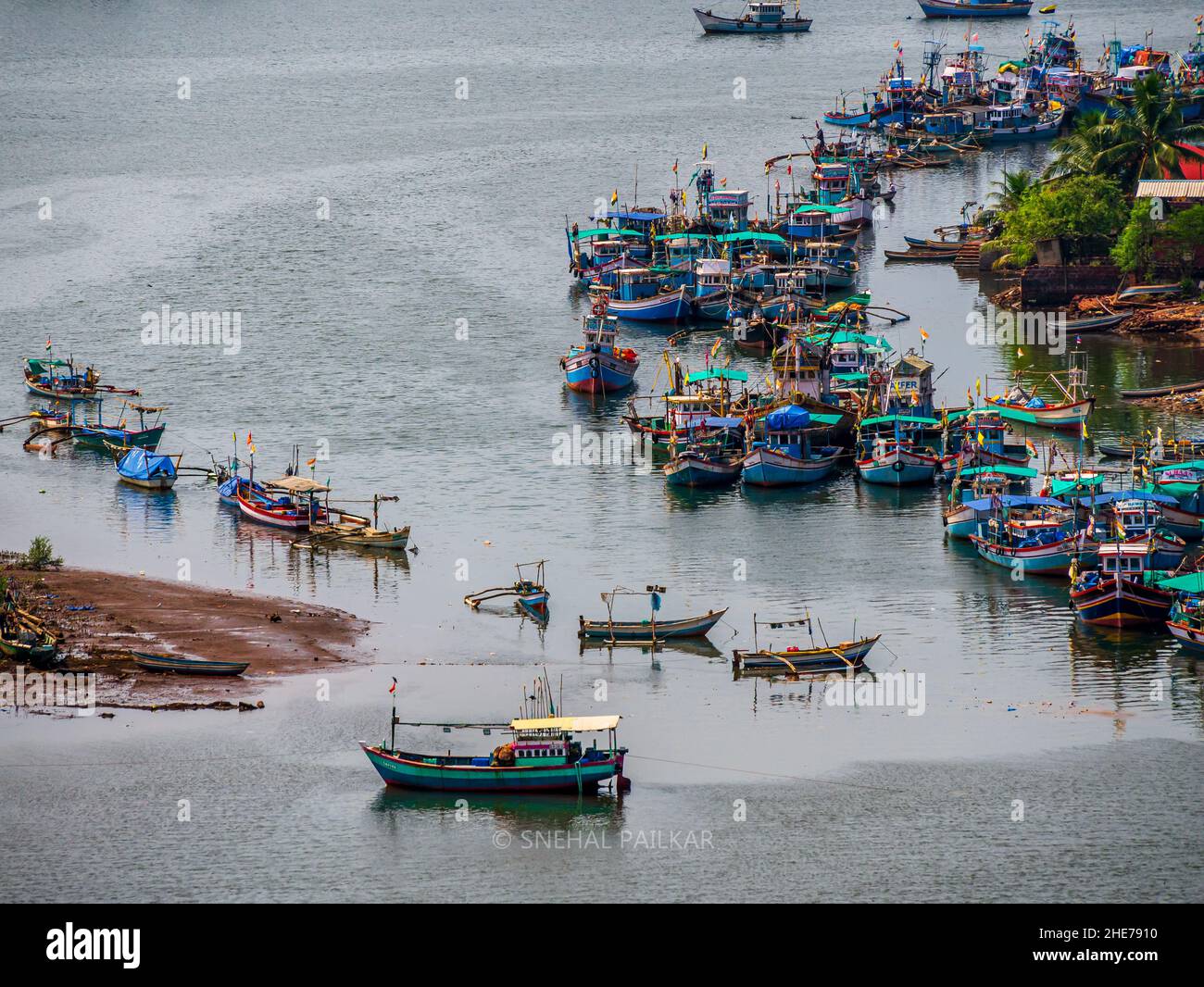 Fisharman boat hi-res stock photography and images - Alamy