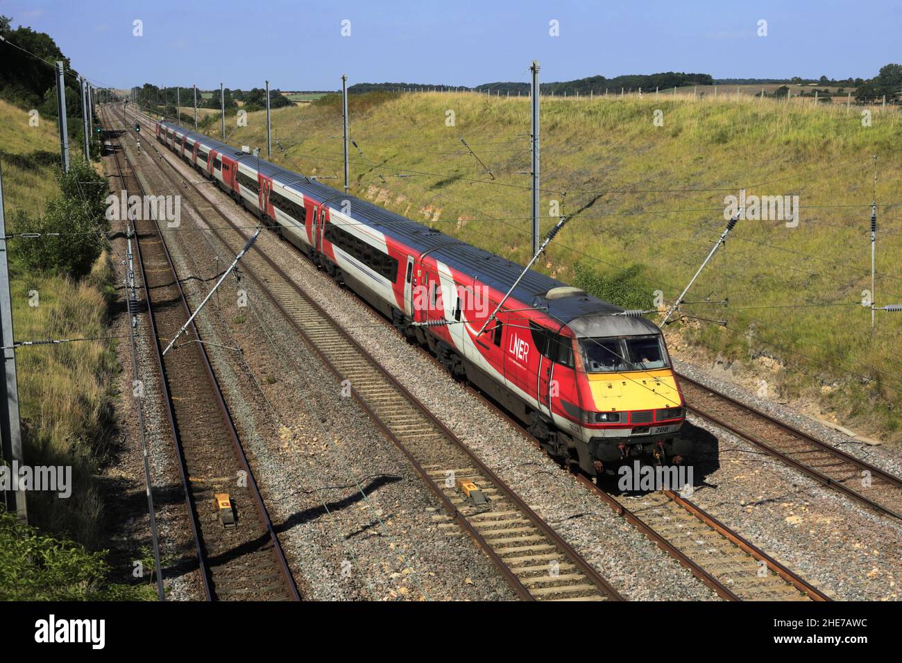 LNER 82208 DVT train, East Coast Main Line Railway, near Essendine ...