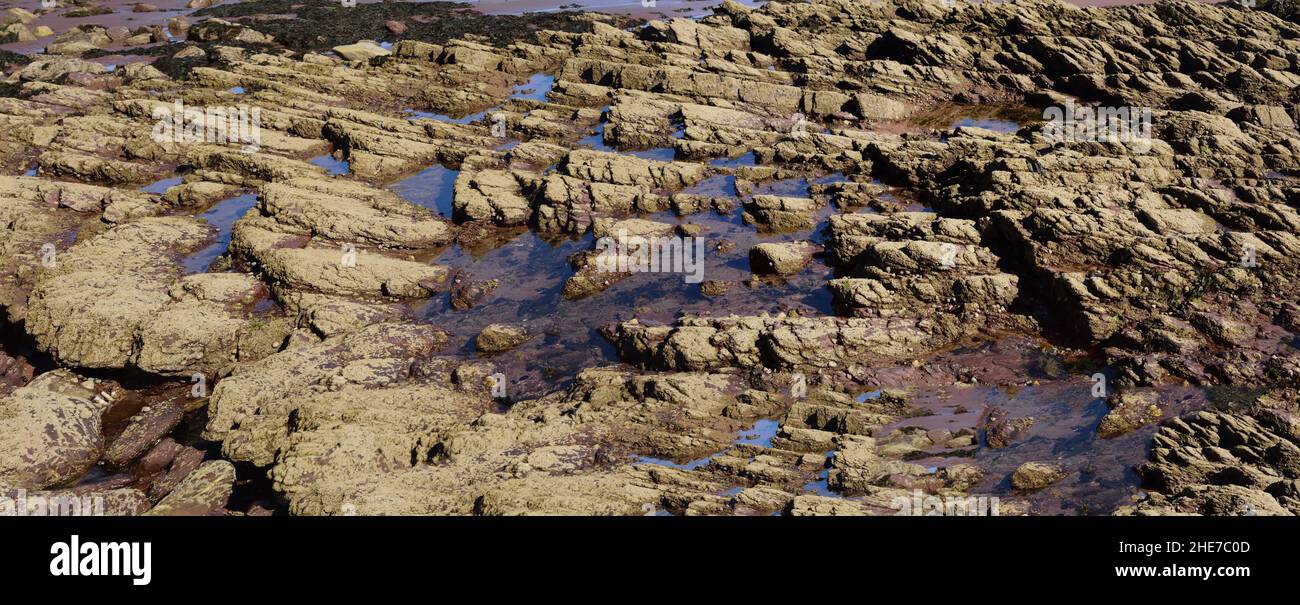 Exposed rocks hi-res stock photography and images - Alamy