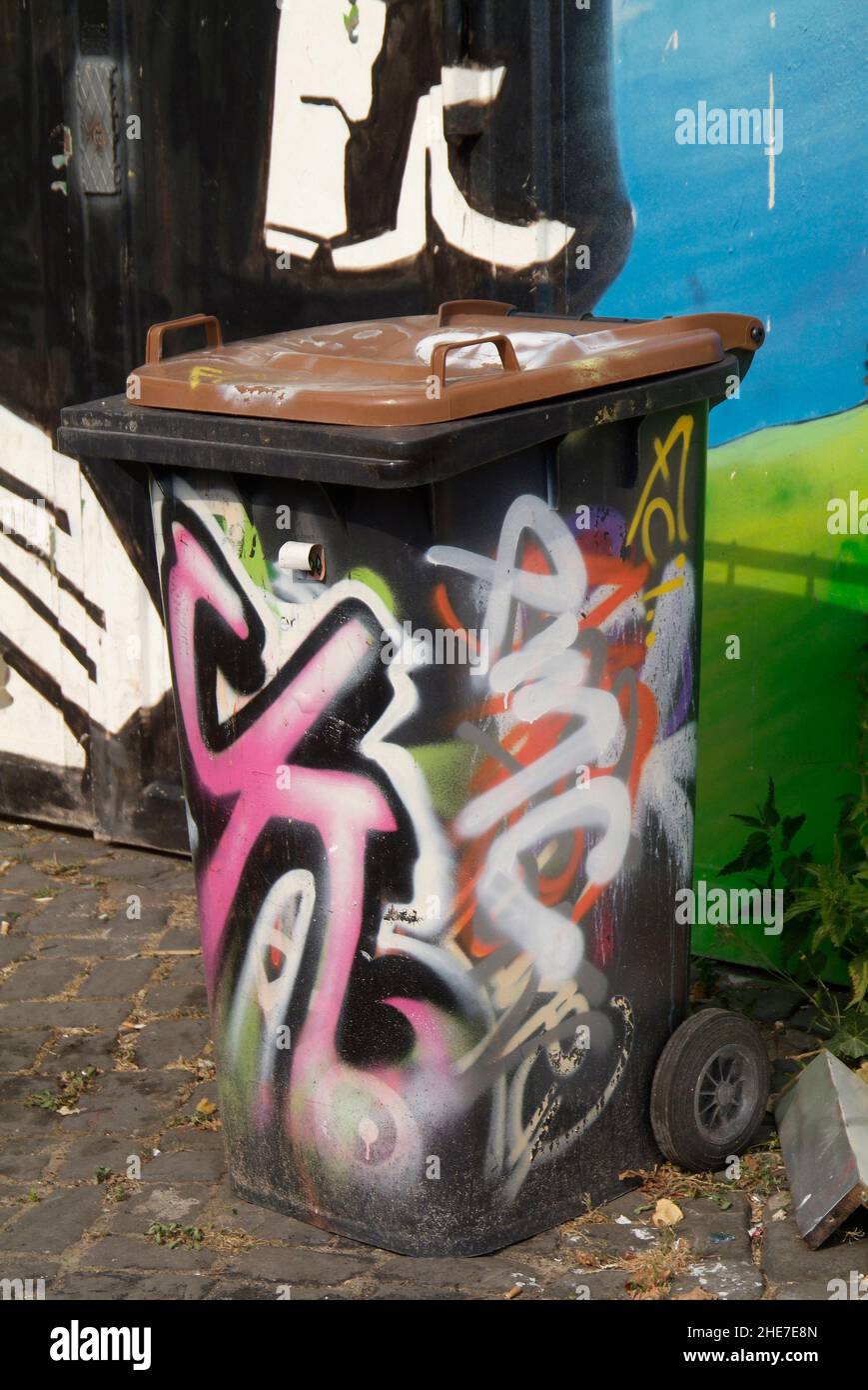 Graffiti, CD-Kaserne, Hall of Fame in Celle, Niedersachsen, Deutschland ...