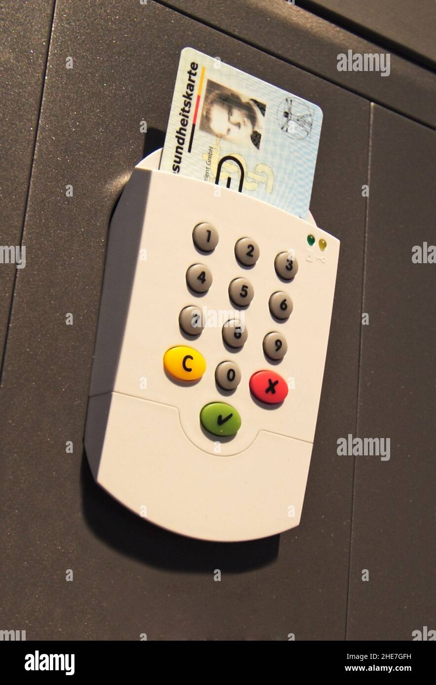 Gesundheitskarte hi-res stock photography and images - Alamy