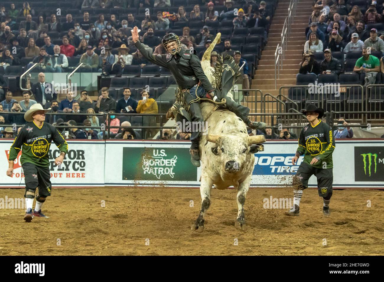 Cowboy time square hi-res stock photography and images - Alamy
