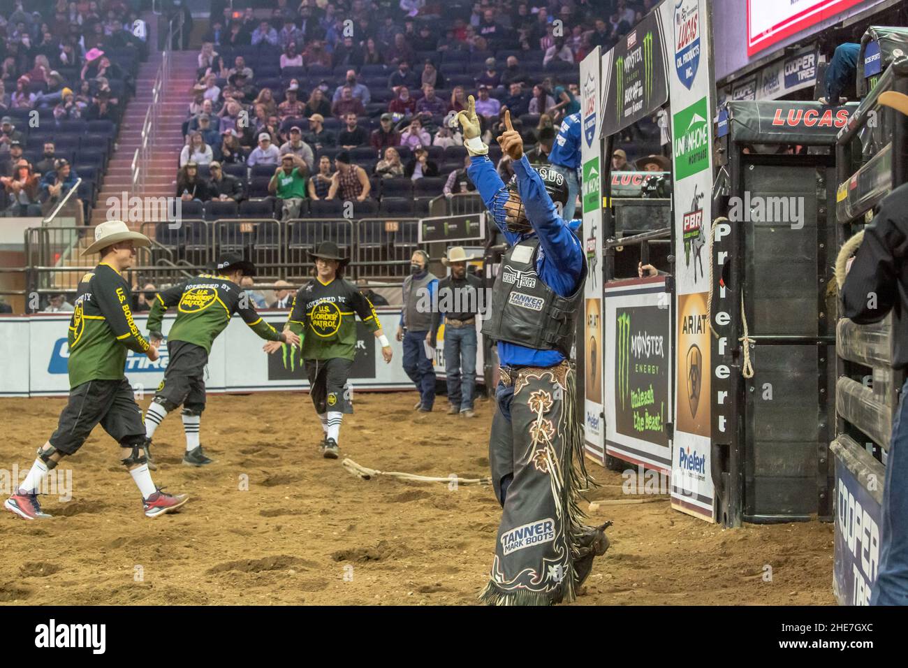 NEW YORK, NY - JANUARY 07: Alex Cardozo rides Total Feeds Bushwacked ...