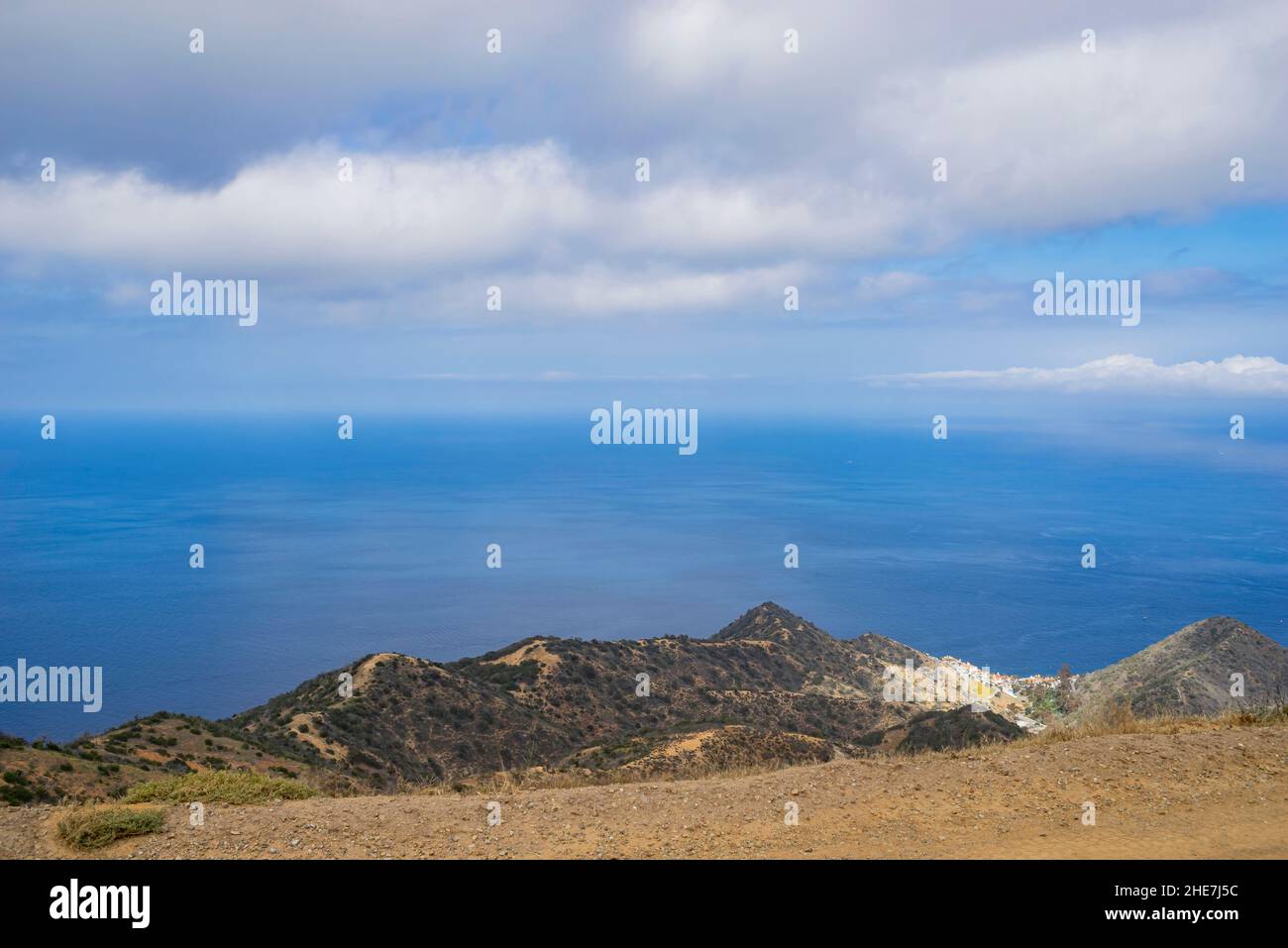 Mountain landscape of Catalina Island at California Stock Photo - Alamy