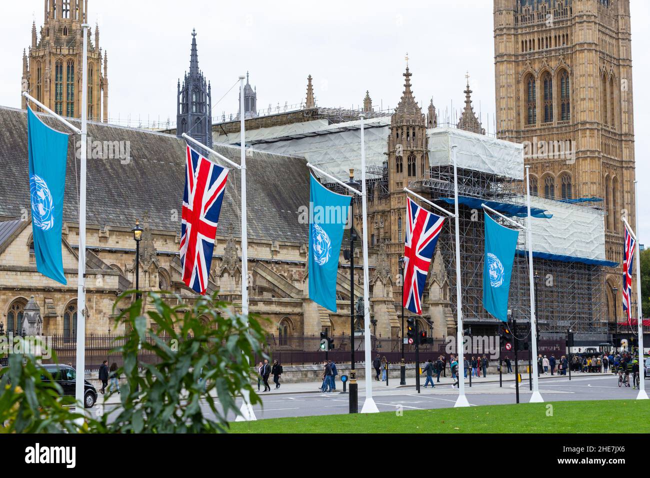 Union flags outside houses parliament hi-res stock photography and ...