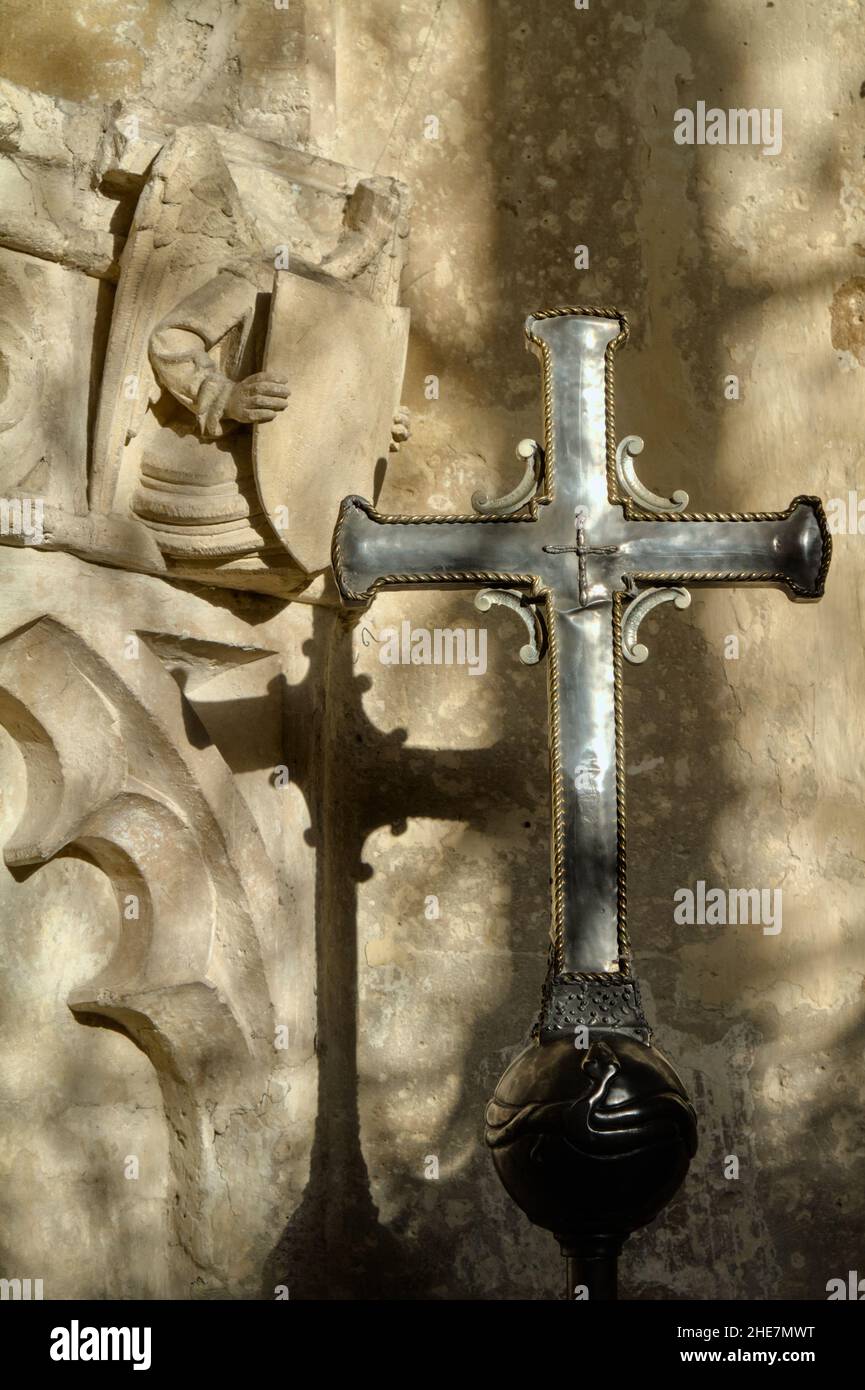 Processional cross hi-res stock photography and images - Alamy