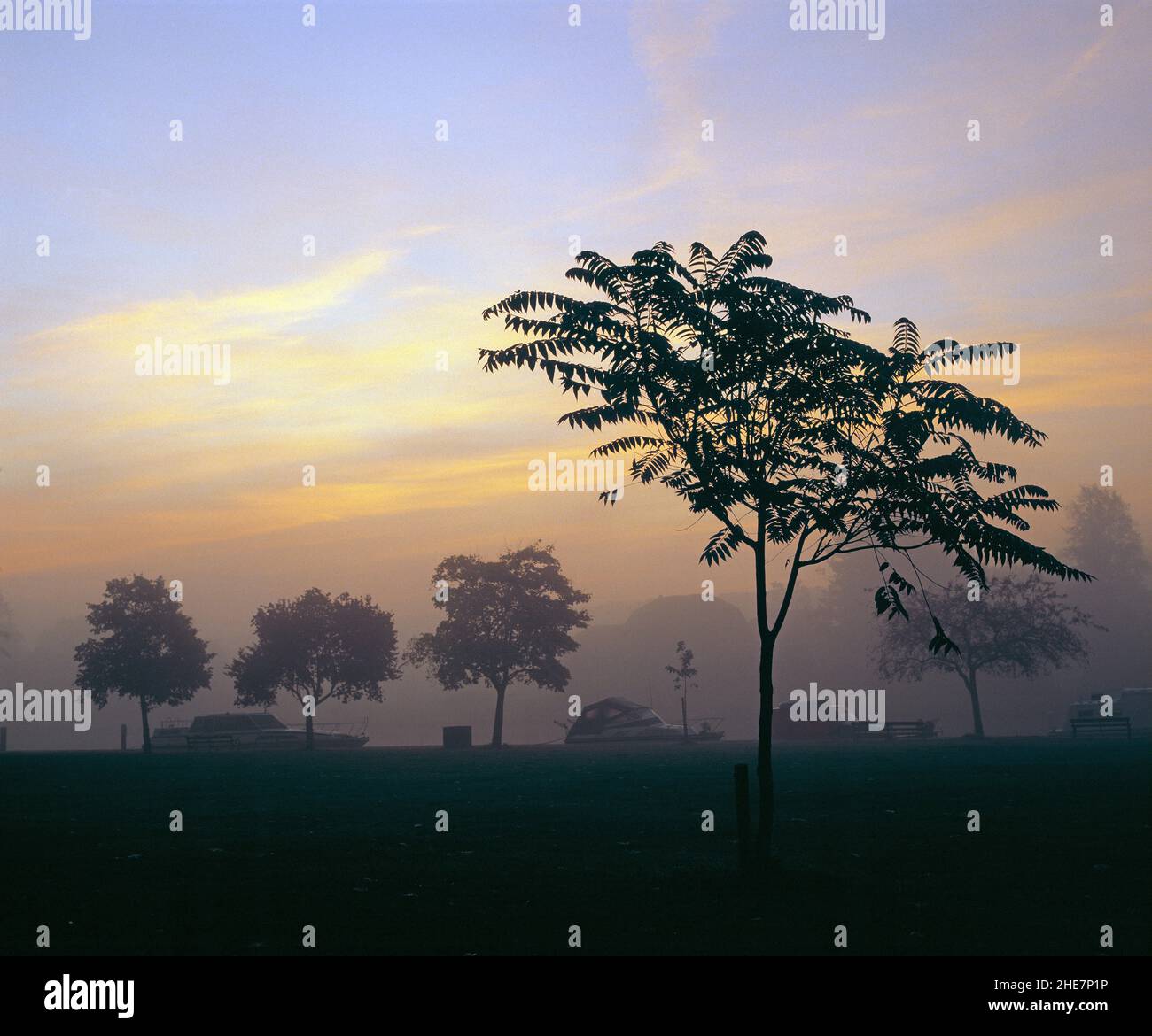 Riverside moorings hi-res stock photography and images - Alamy