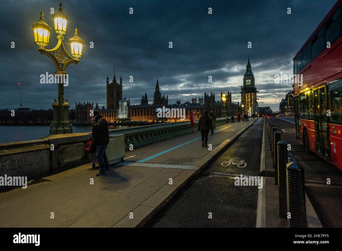 London, UK. 9 January 2022. UK Weather – The Houses of Parliament are ...