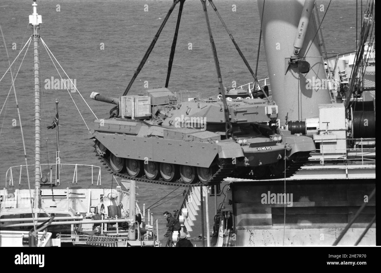 Loading Chieftain Tanks for Kuwait onboard cargo ship M/V Ibn Rushd ...
