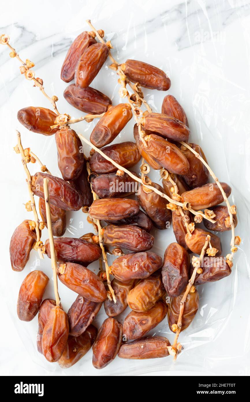 Dates on the branch Stock Photo - Alamy