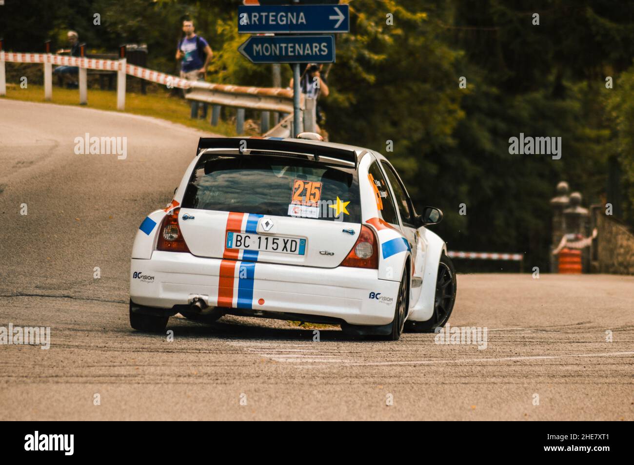 Renault clio rally car hi-res stock photography and images - Alamy