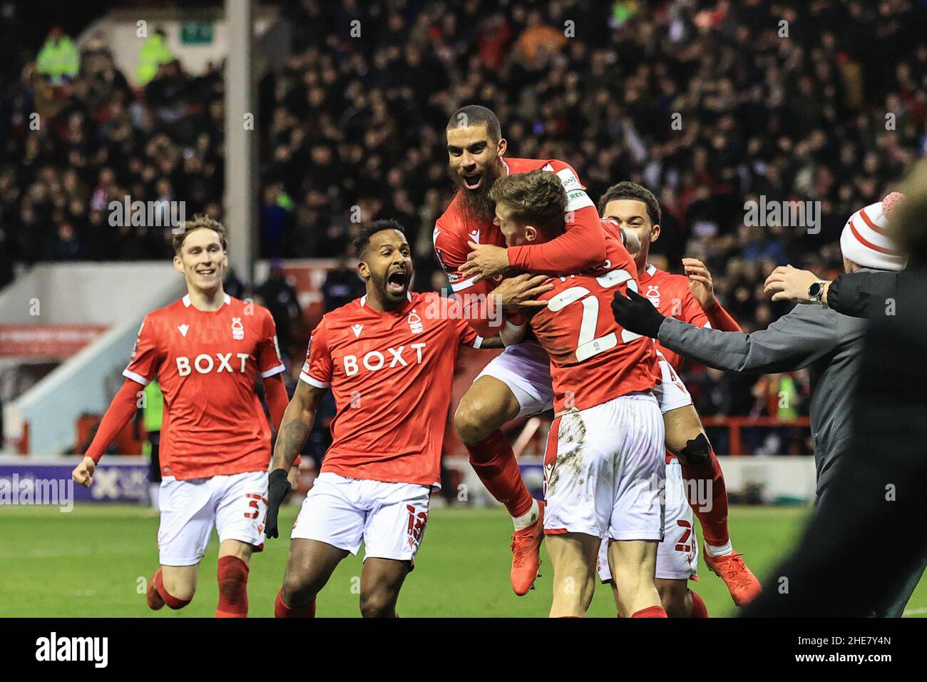 Lewis Grabban #7 of Nottingham Forest celebrates his goal to make it 1 ...