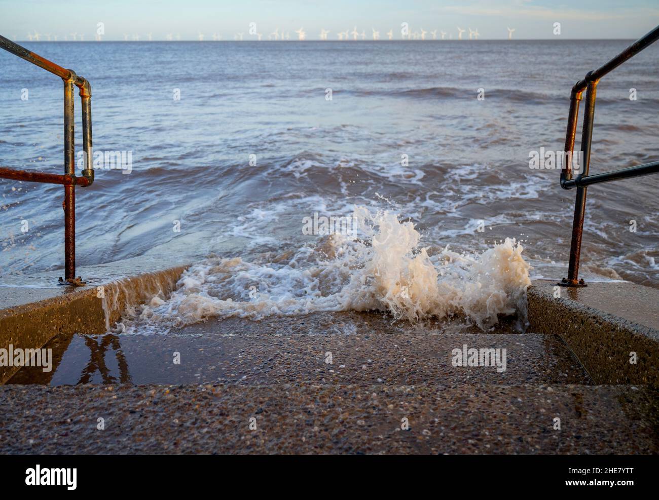 Ocean wave energy electricity hi-res stock photography and images - Alamy
