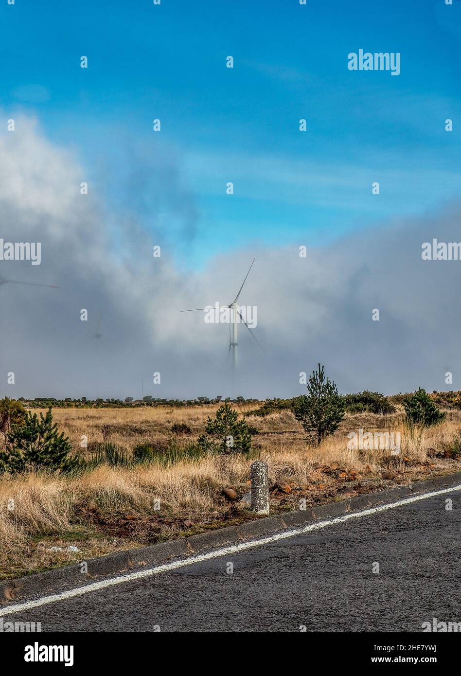 Side view windmill hi-res stock photography and images - Alamy