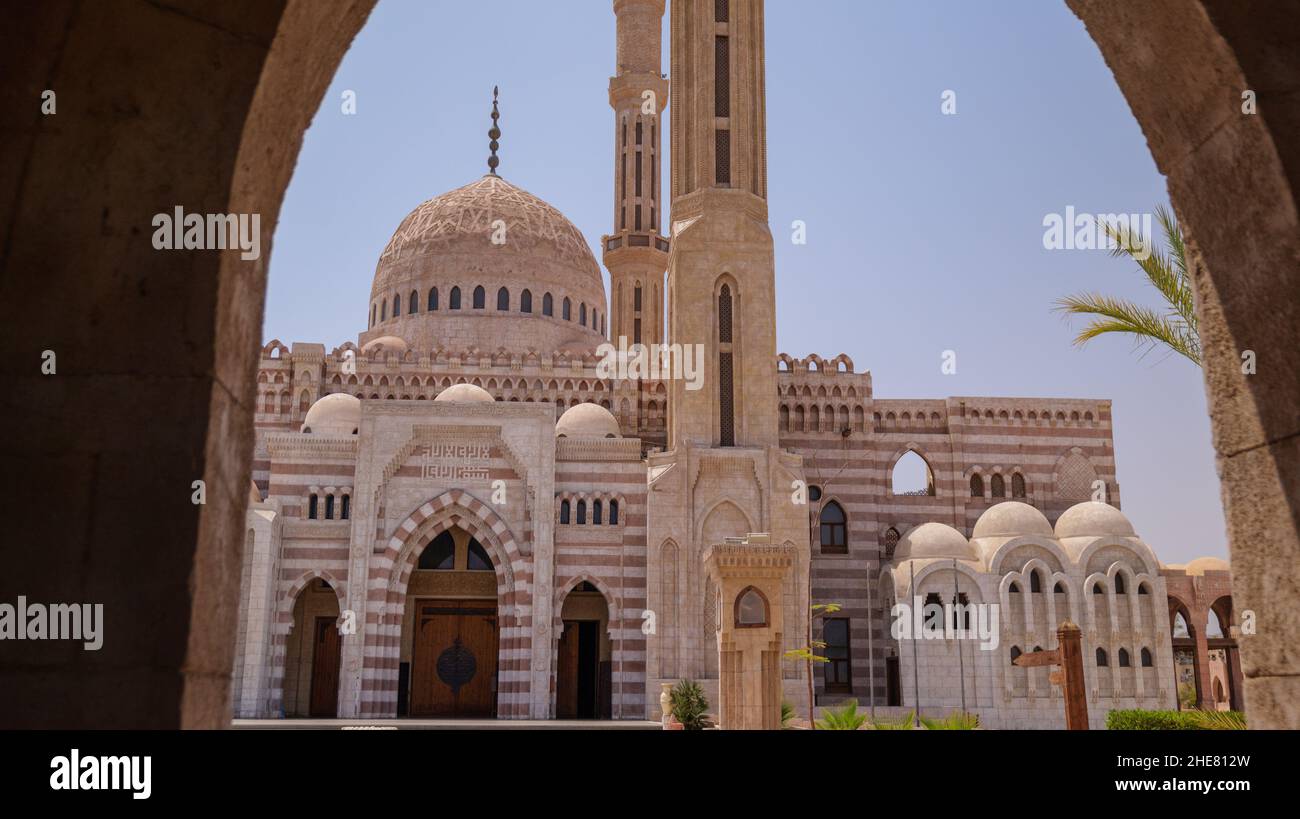 Al mustafa mosque and sharm el sheikh hi-res stock photography and ...