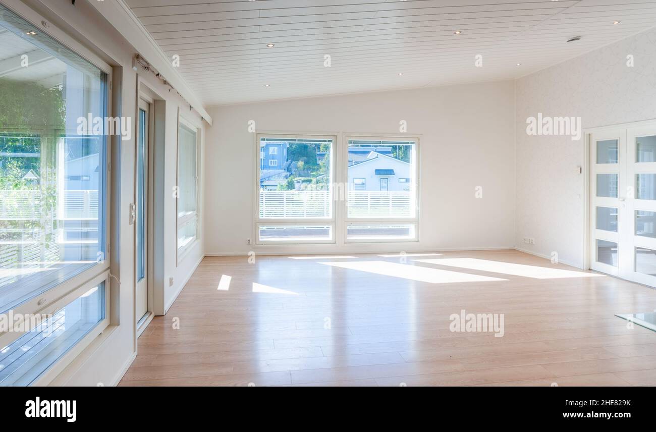 Clean empty home interiors Stock Photo - Alamy