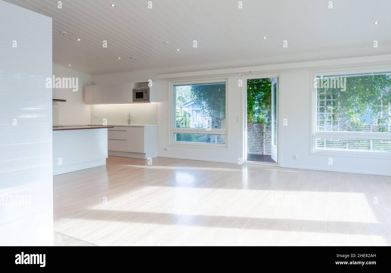 Clean empty home interiors Stock Photo - Alamy