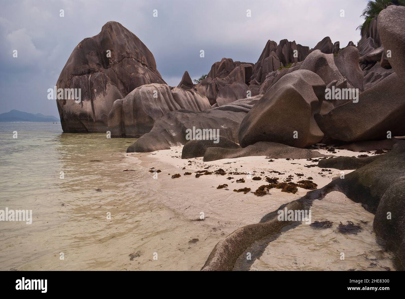 formation of rocks at beaches at La Digue, Seychelles Stock Photo - Alamy