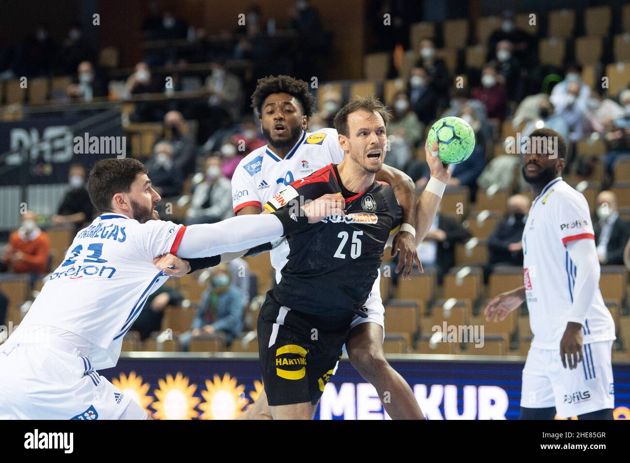 Benoit kounkoud handball hi-res stock photography and images - Alamy