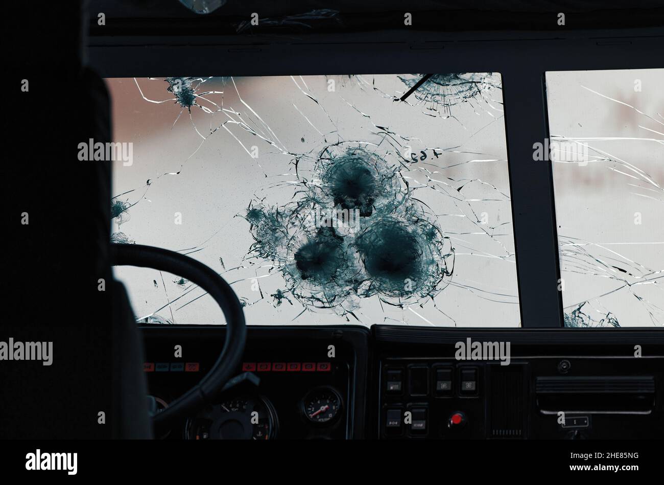 Armored glass hi-res stock photography and images - Alamy
