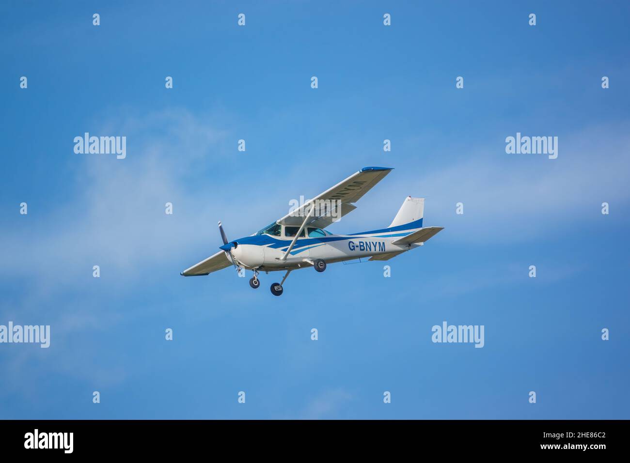 training light aircraft G-BNYM Cessna 172N Skyhawk, Kestrel Syndicate ...