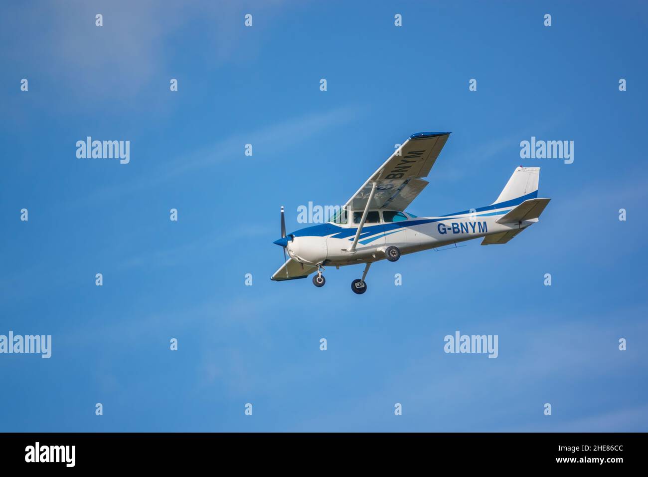 training light aircraft G-BNYM Cessna 172N Skyhawk, Kestrel Syndicate ...