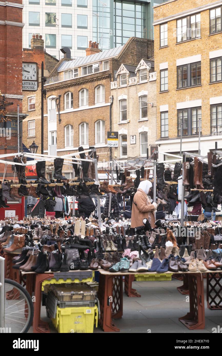 Spitalfields flea market hi-res stock photography and images - Alamy