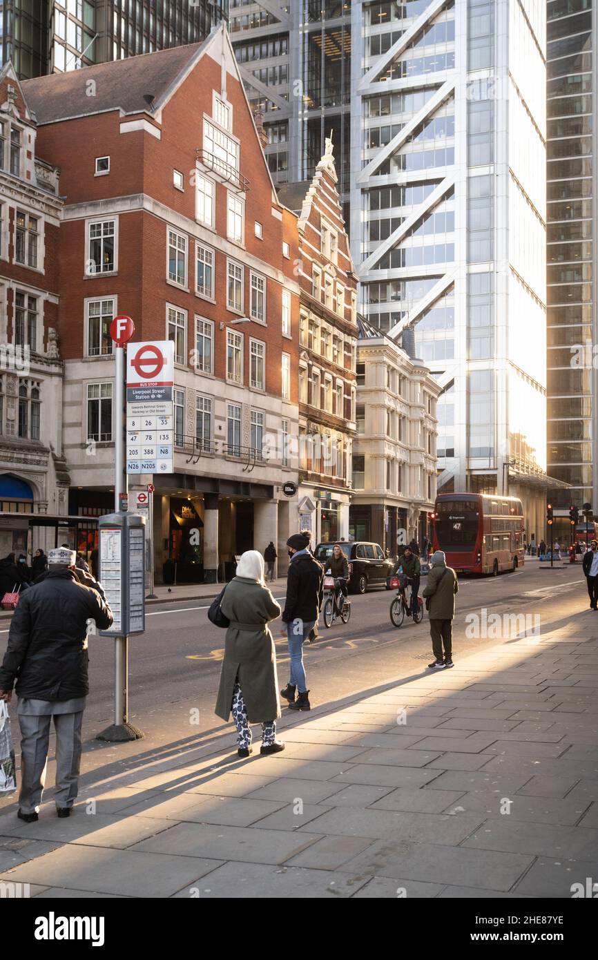Bishopsgate, Liverpool Street Stock Photo - Alamy