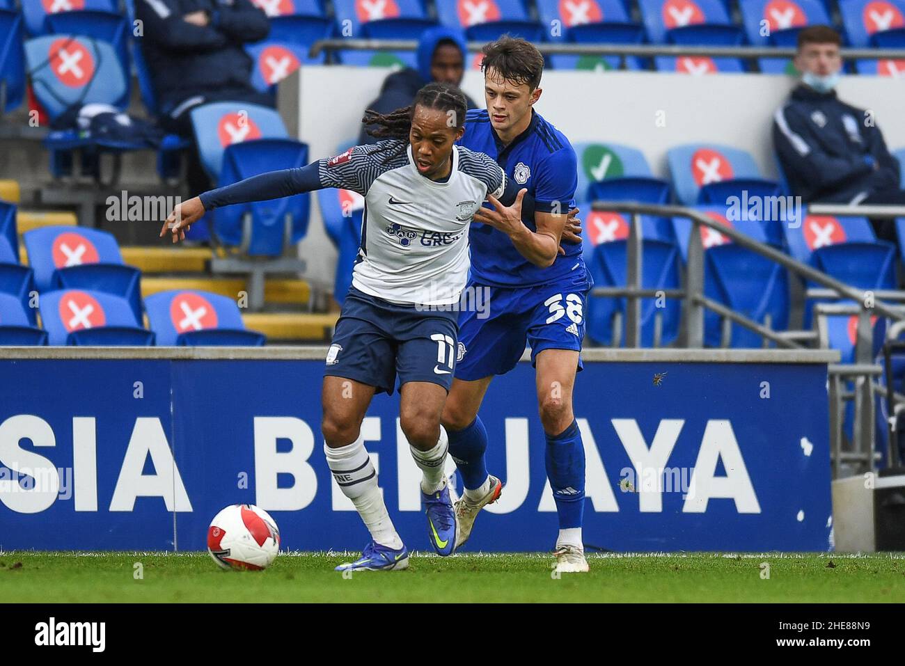 Daniel ng hi-res stock photography and images - Alamy