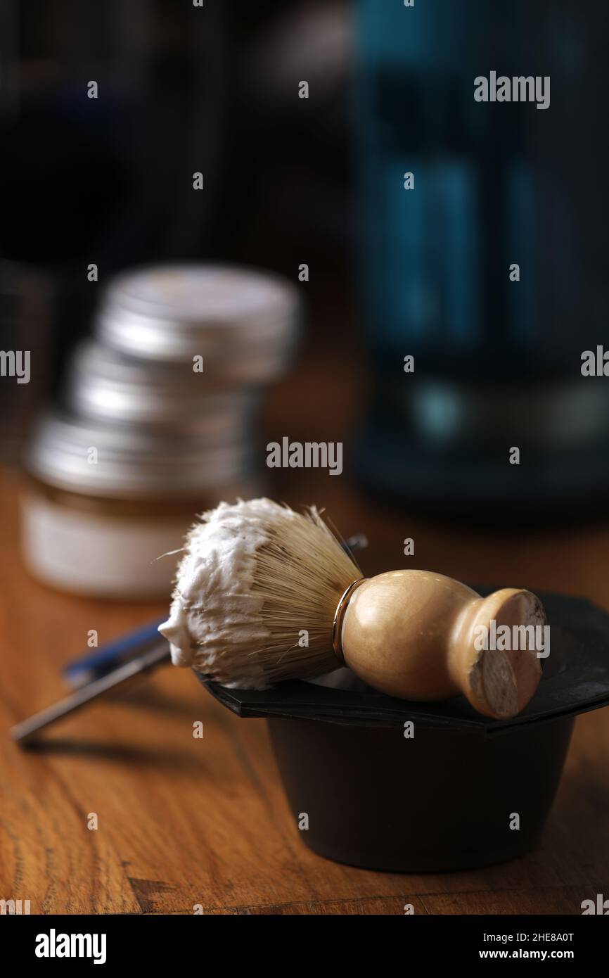 Manscaping hi-res stock photography and images - Alamy