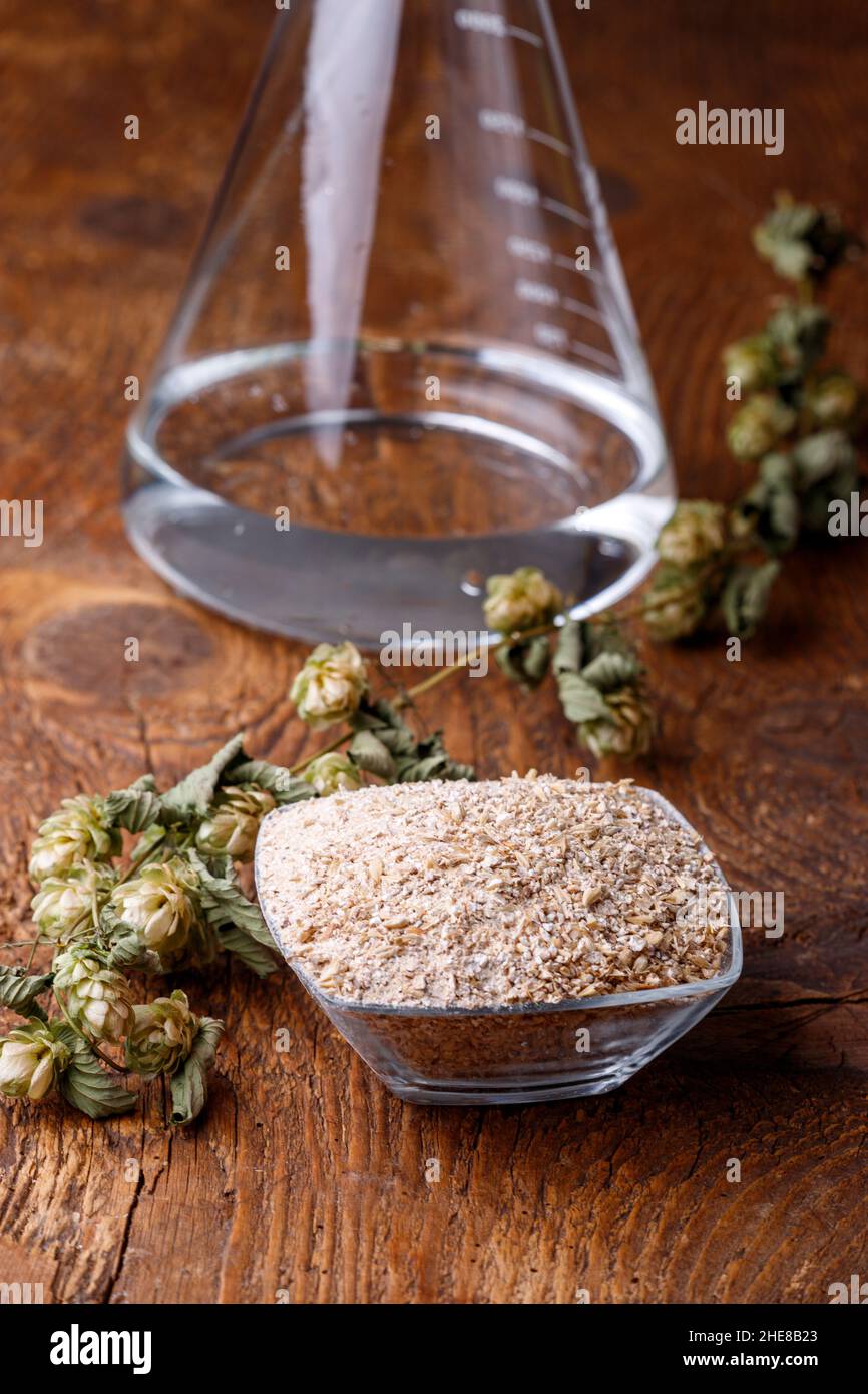 Wheat malts hi-res stock photography and images - Alamy