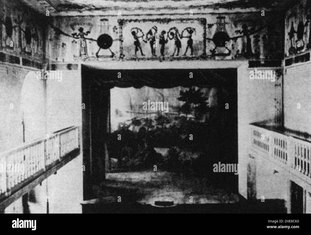 Cetra Black and White Stock Photos & Images - Alamy