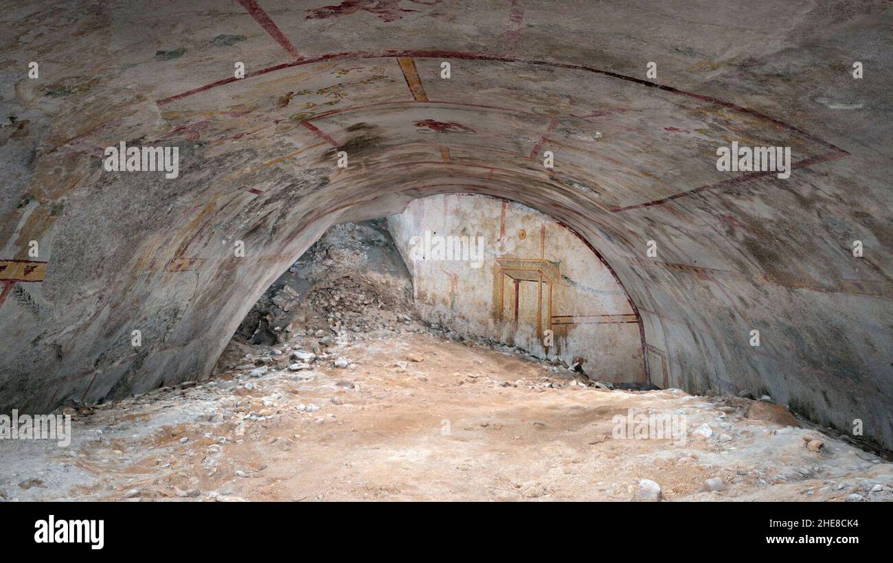 Sala della Sfinge (Sphinx Room), Domus aurea, Rome Stock Photo - Alamy