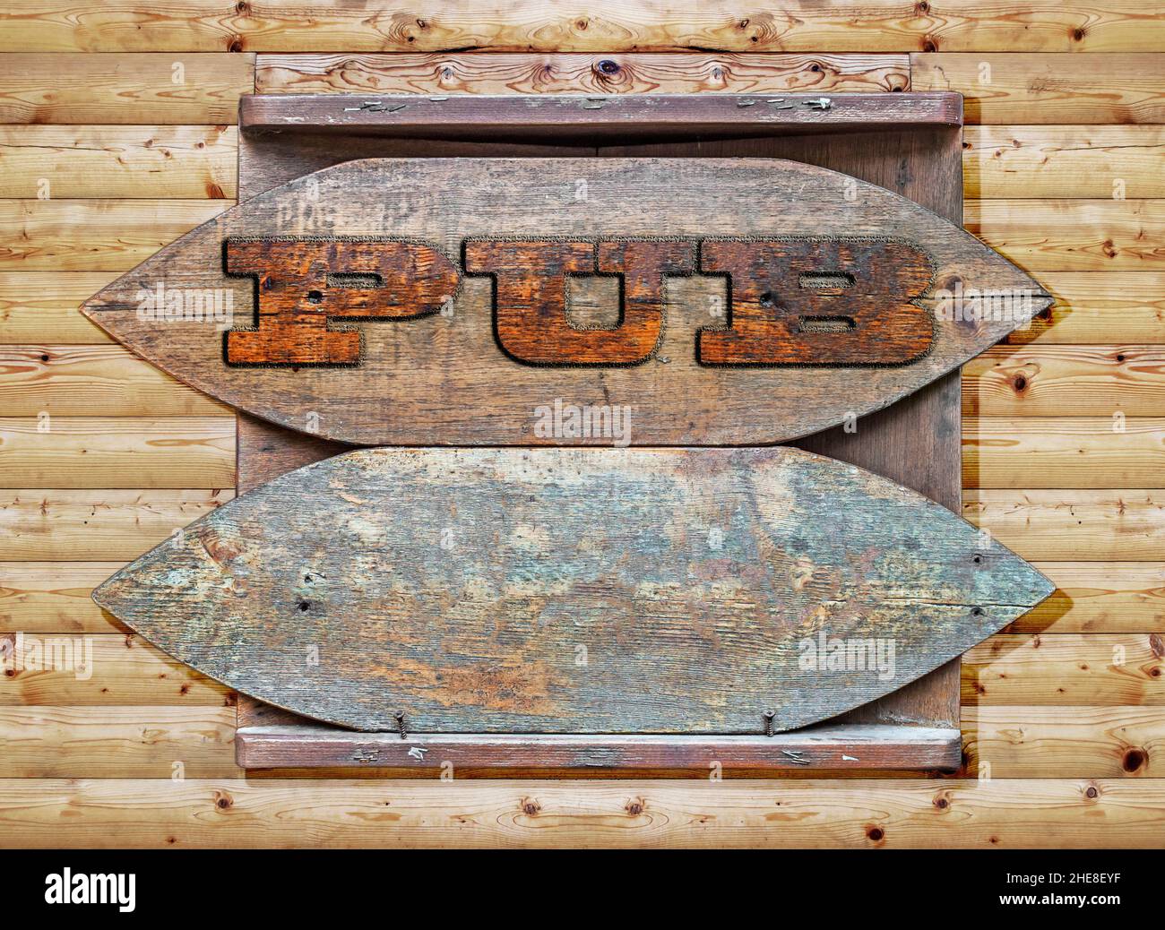 Pub insignia hi-res stock photography and images - Alamy