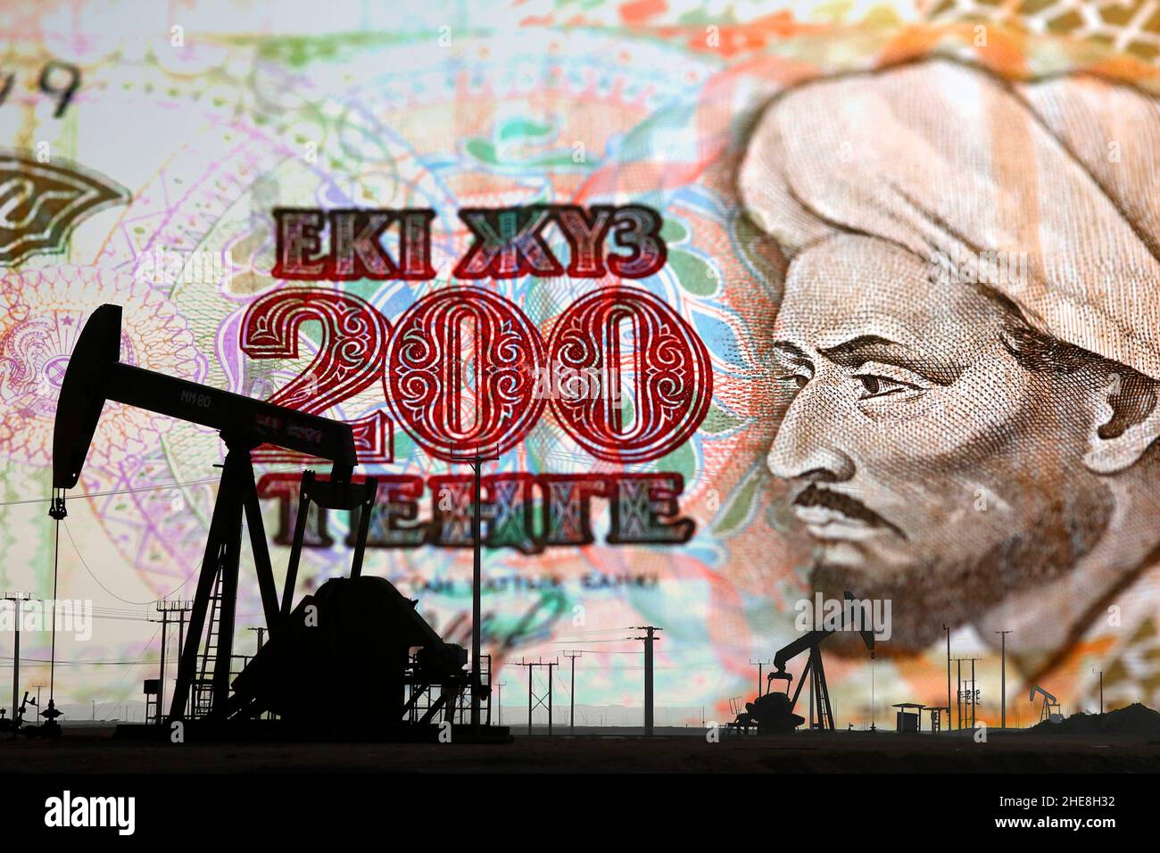 Kazakhstan oil rig hi-res stock photography and images - Alamy