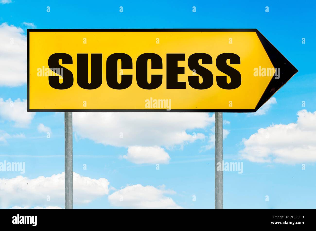 Arrow pointing the way future hi-res stock photography and images - Alamy