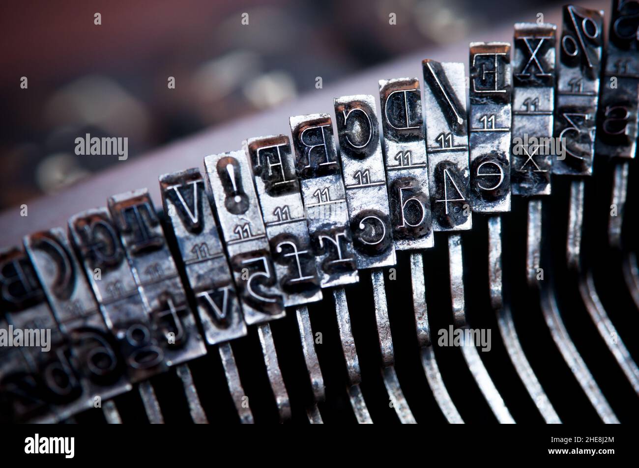 Close-up of old typewriter letter and symbol keys Stock Photo - Alamy