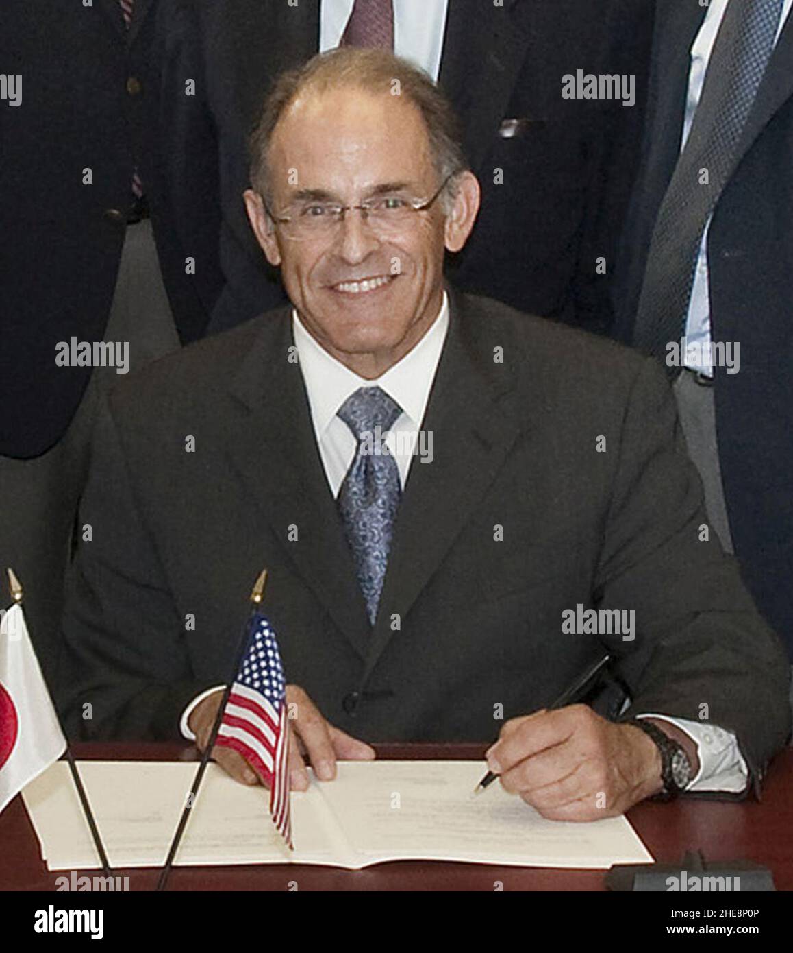 Sam Aronson at 2012 signing of RIKEN-BNL agreement renewal Stock Photo ...