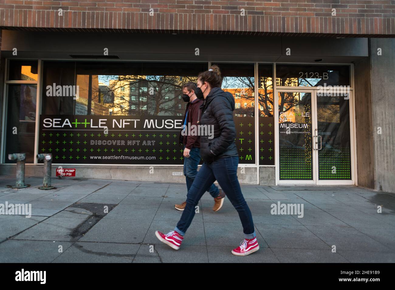 Seattle, USA. 9 Jan, 2022. People passing Seattle’s new NFT museum in ...