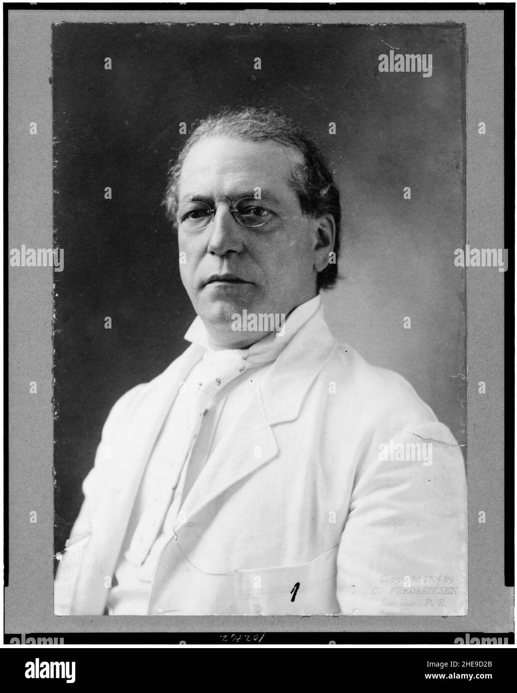 Samuel Gompers, half-length portrait, facing slightly left, wearing ...