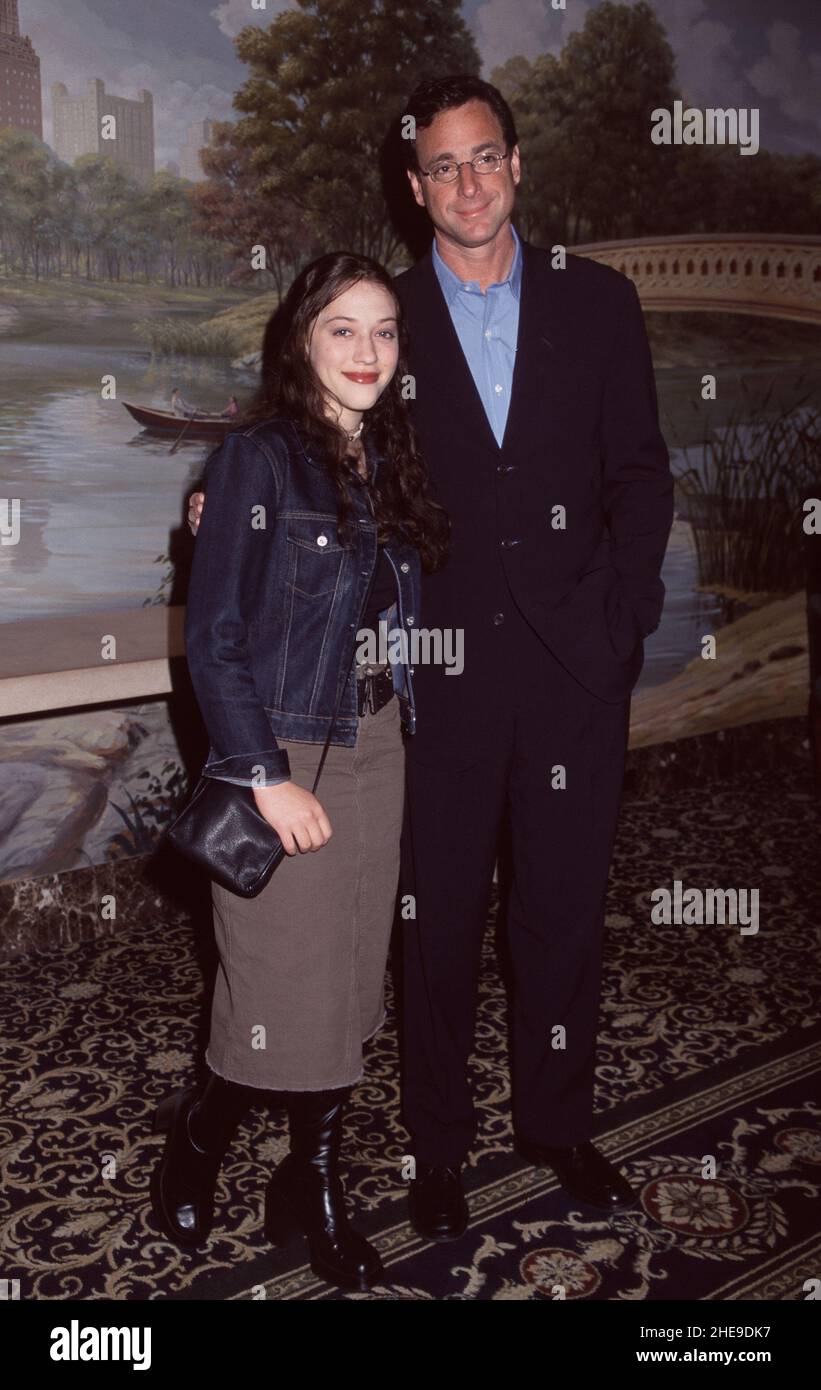 Kat dennings 2001 hi-res stock photography and images - Alamy