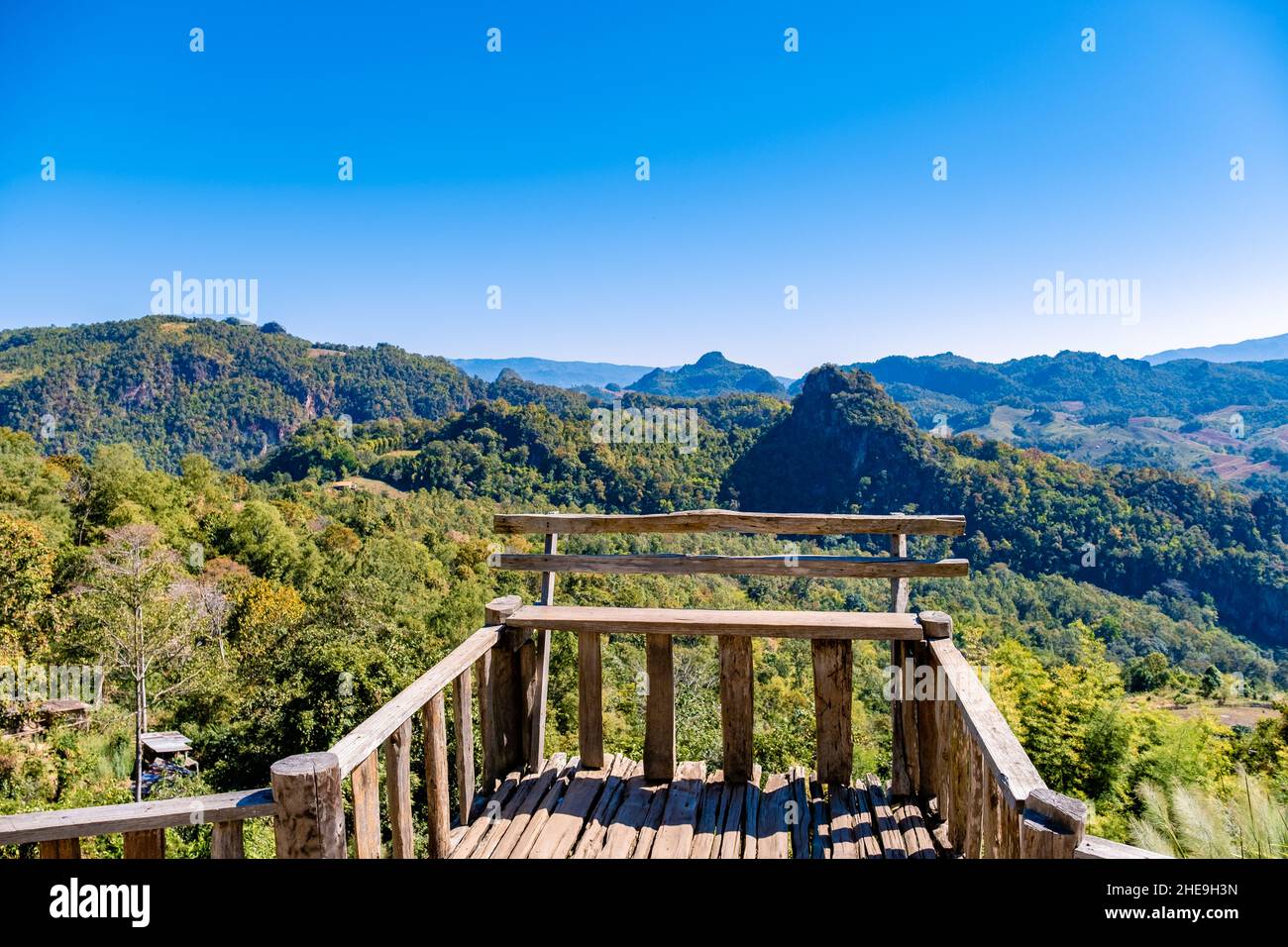 Mae Hong Son Thailand, Ban Jabo Noodle house, Beautiful scenic ...