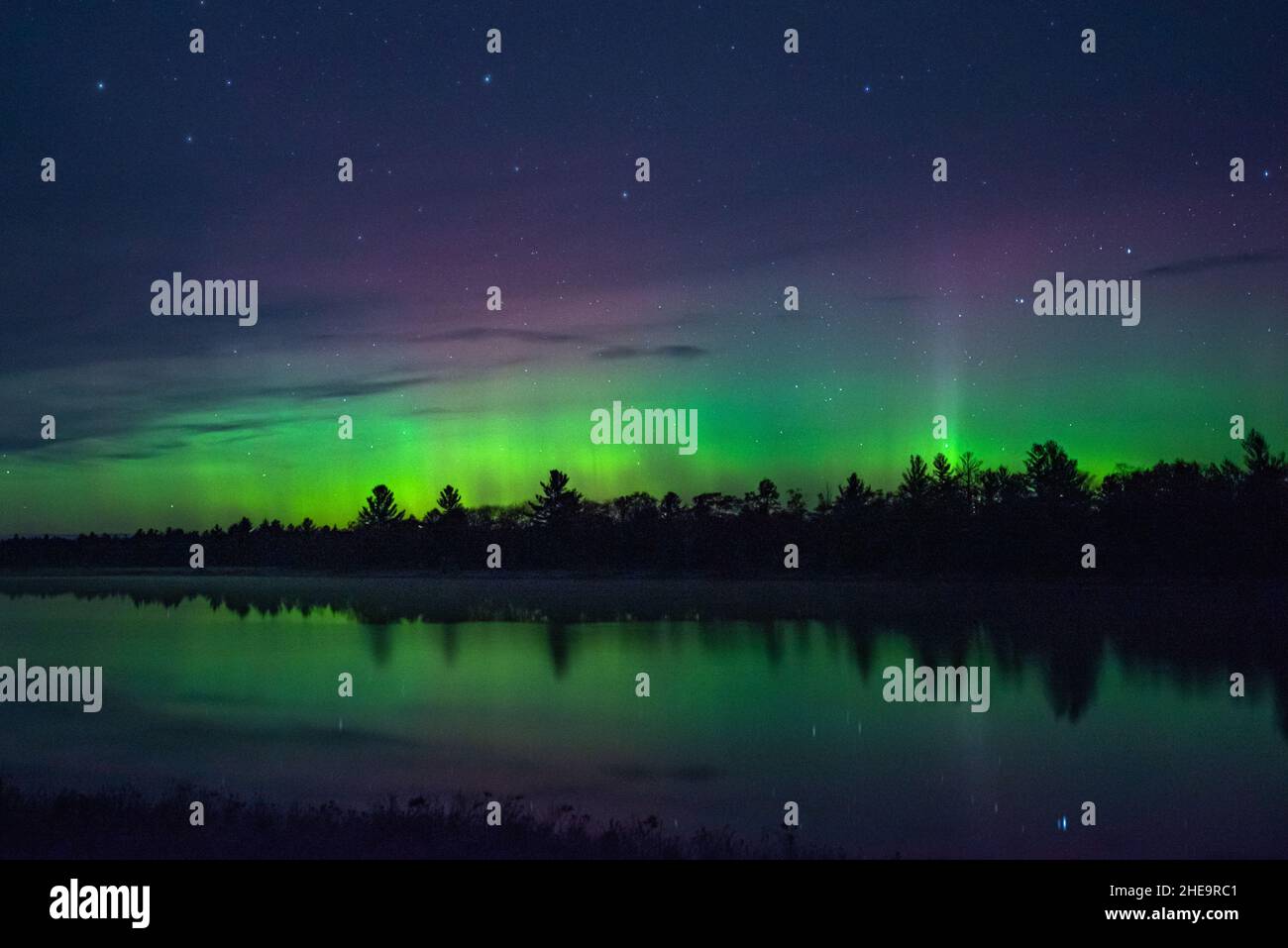 Northern ontario night sky hi-res stock photography and images - Alamy