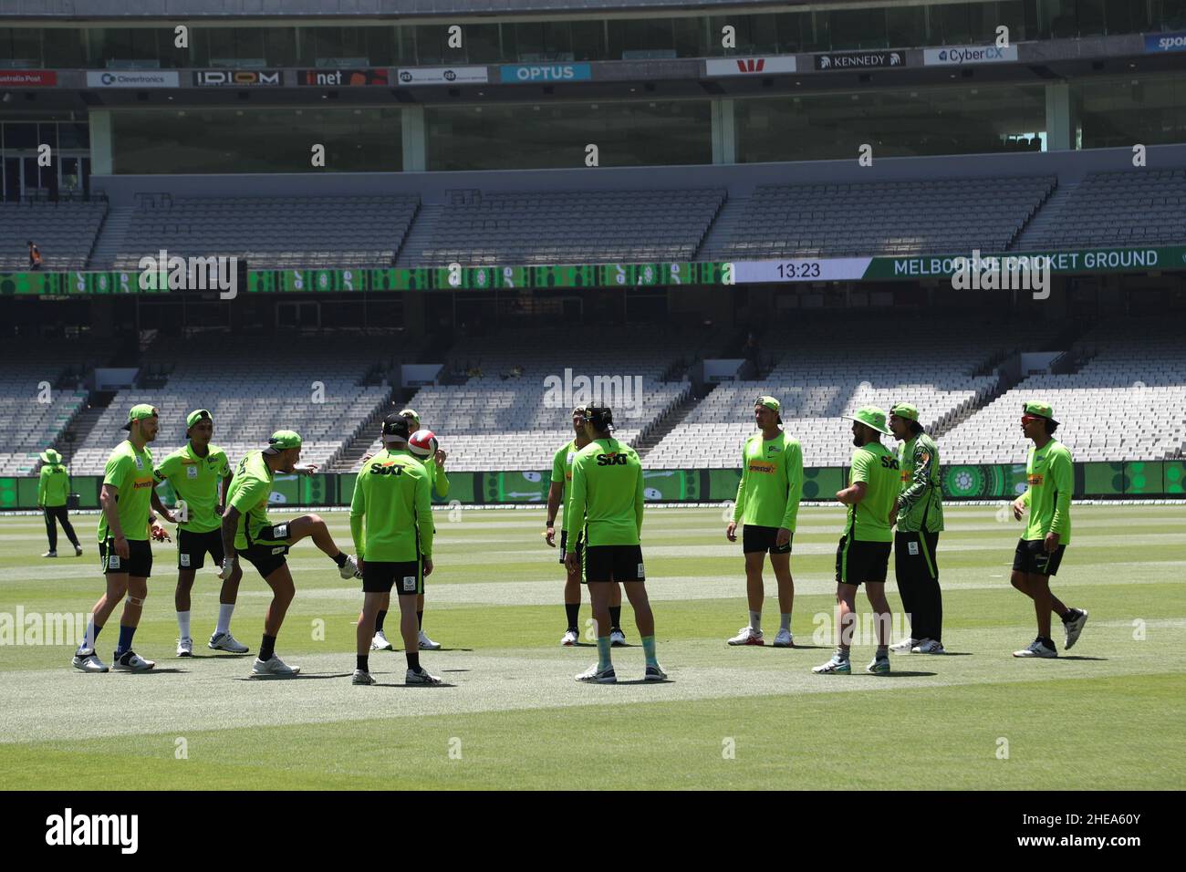 Professional Cricket Players High Resolution Stock Photography and ...