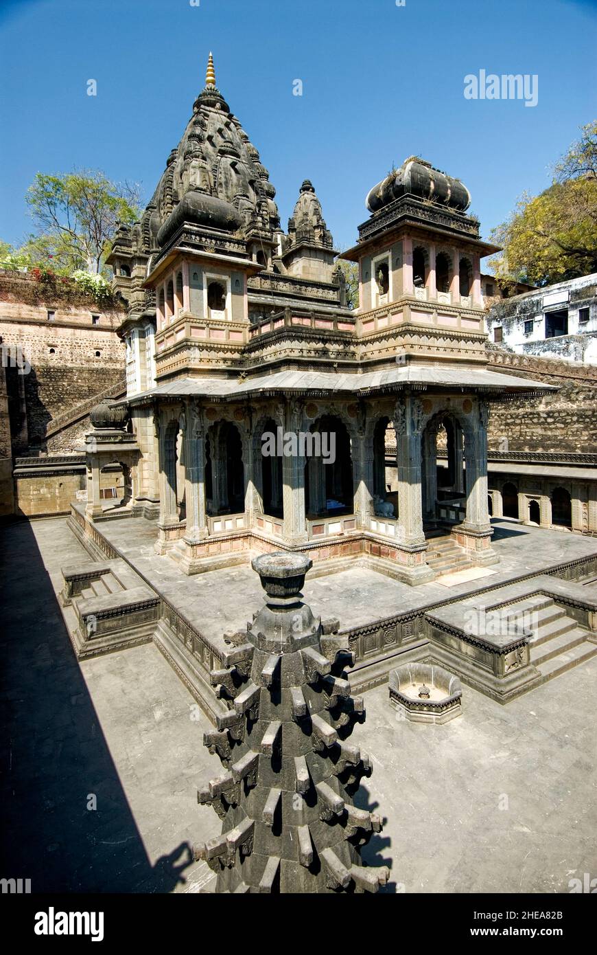 Maheshwar Temple of Hindu God Shiva at holy place Maheshwar Stock Photo ...