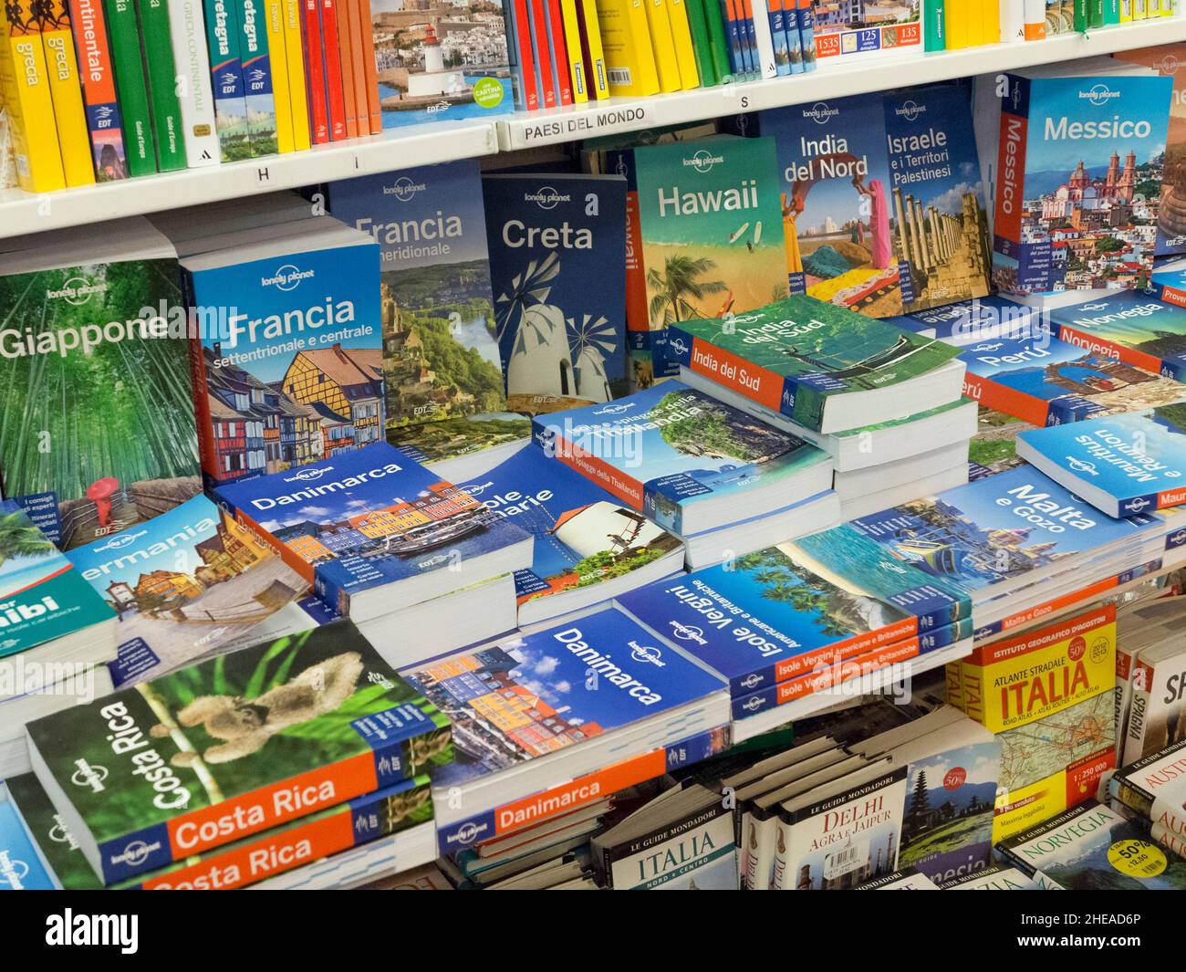 Italian travel guide books Stock Photo - Alamy
