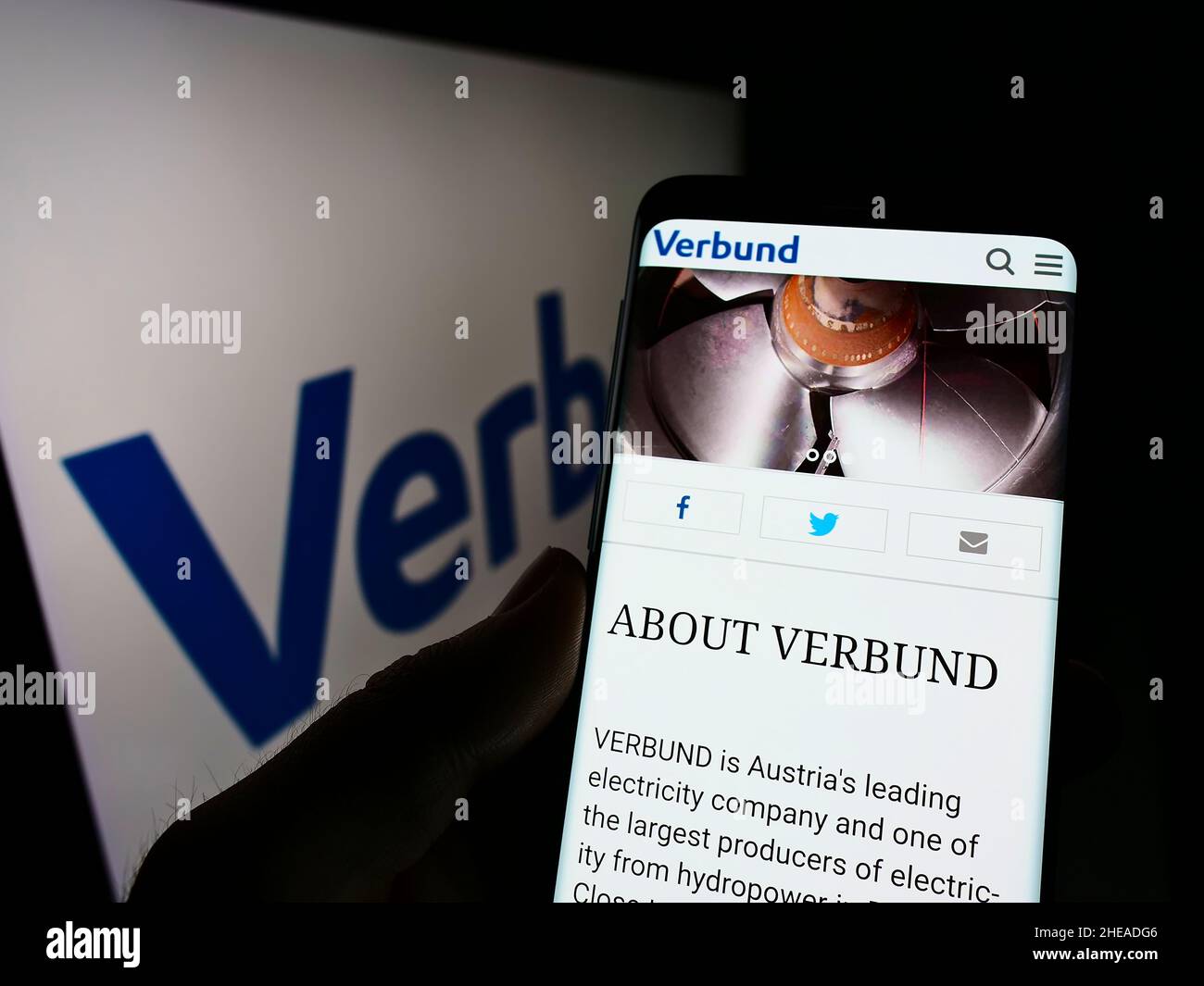 Verbund logo hi-res stock photography and images - Alamy