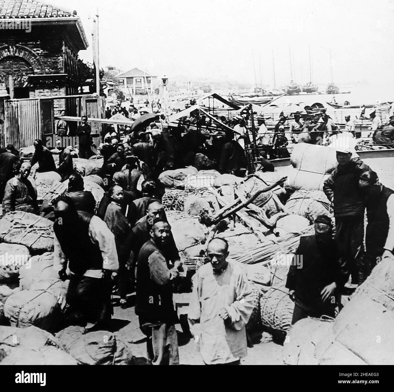 Ningbo Docks, China, early 1900s Stock Photo - Alamy