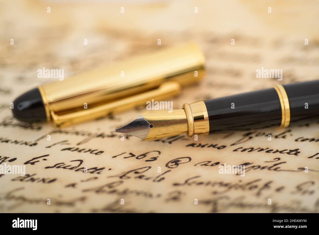 Letter a calligraphy hi-res stock photography and images - Alamy