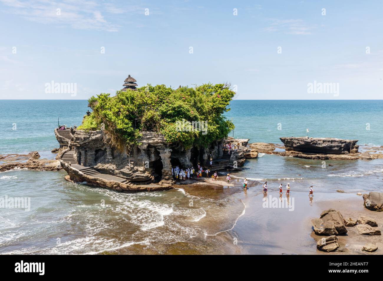 Balinese Hindu sea temple (Pura Segara) Tanah Lot, Tabanan, Bali ...